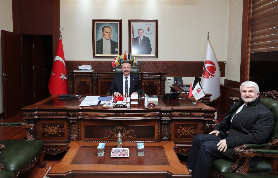 TEI Genel Müdürü Prof. Dr. Mahmut Faruk Akşit, Valimiz Sayın Hüseyin ... TEI Genel Müdürü Prof. Dr. Mahmut Faruk Akşit, Valimiz Sayın Hüseyin ...